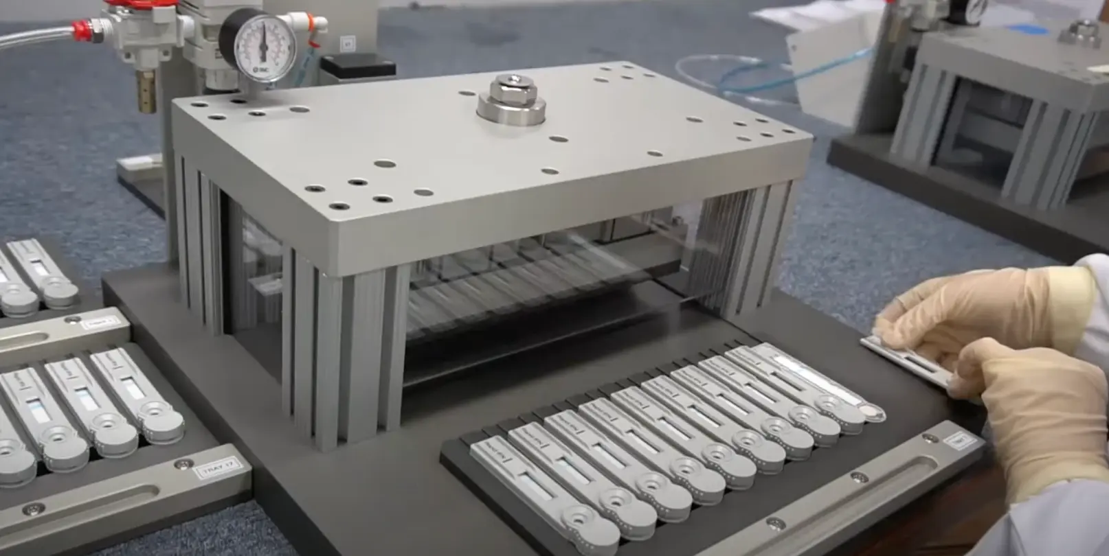 Kinematic Muti Cassette Closing Press - Ascential Technologies